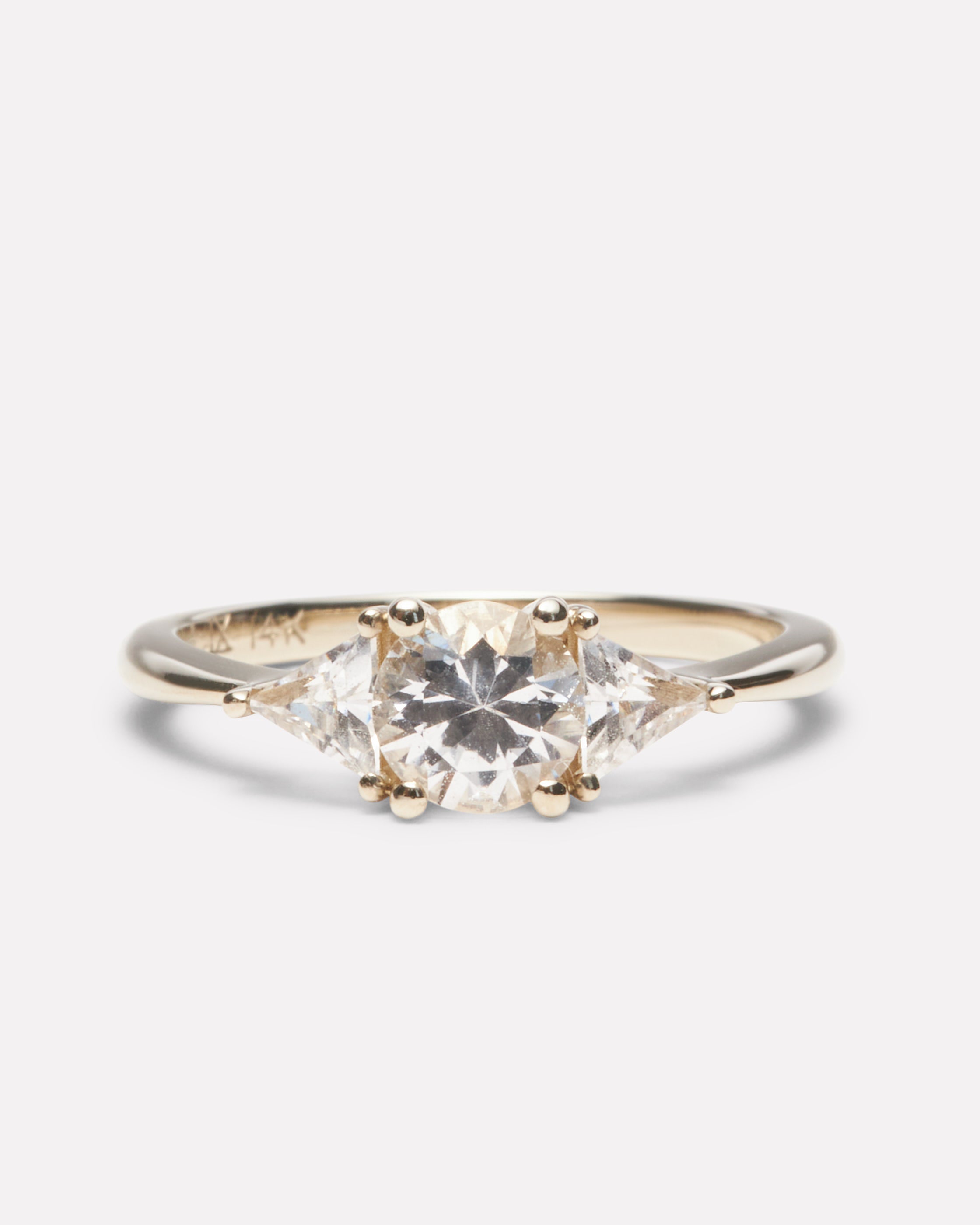 Maxwell - Round Brilliant Cut – Nine Roses